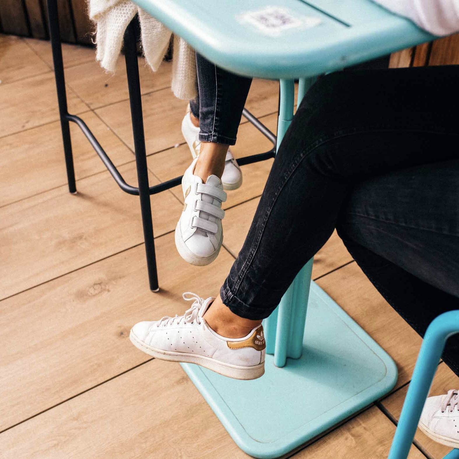 Adolescents – Jessica Thiry